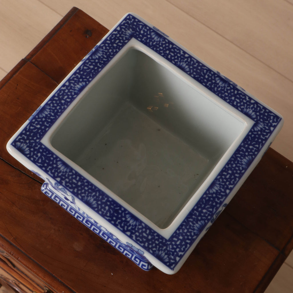 Blue & White Floral Square Cachepot – English Traditions